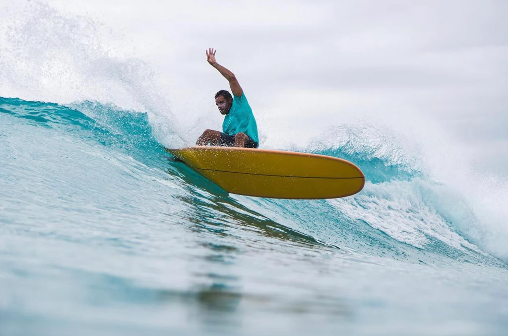 The best surfboards for beginners - Mundo Surf